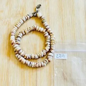 Jewelry | Vtg Hawaiian Tiger Puka Shell Necklace Surfer 7s 16 Beads 26g ...